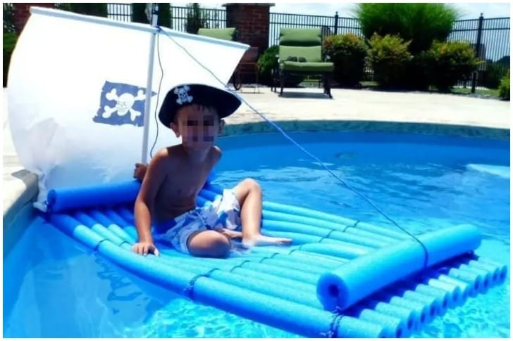 These Pool Noodle Hacks Will Make Life Seem Like A Sunday Pool Party ...